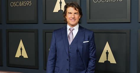 Why Wasnt Tom Cruise At The Oscars Heres The Rumor