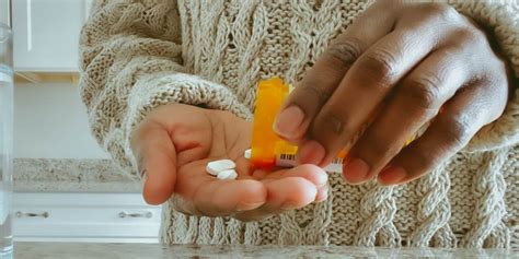 What Does Adderall Do Heres How It Works And How It Helps Adhd