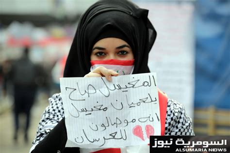 صور التحرير اليوم استذكار للشهداء بالدموع والعناق بين الامن