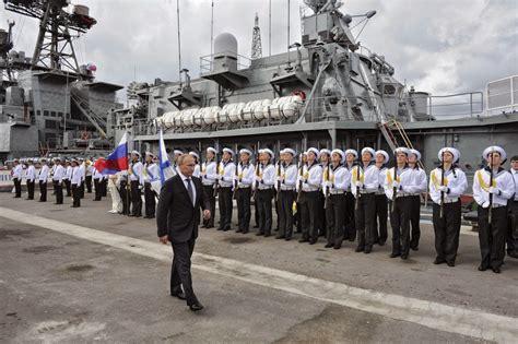 Putin Defenderá Con Uñas Y Dientes” Su Base Naval De Tartus En Siria