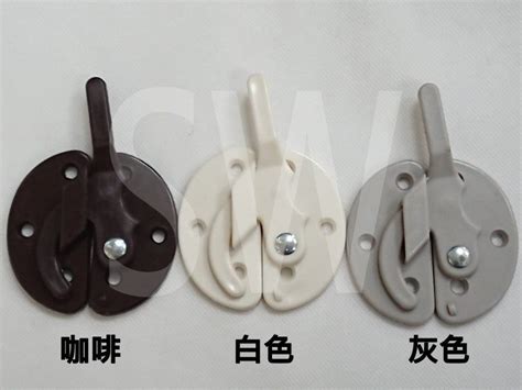 Hs004 塑膠 紗門勾 紗窗勾 紗門鎖 紗窗鎖 鋁門窗 門鉤 窗鉤 鋅鉤 窗門鎖 氣密窗 台灣製造 Yahoo奇摩拍賣