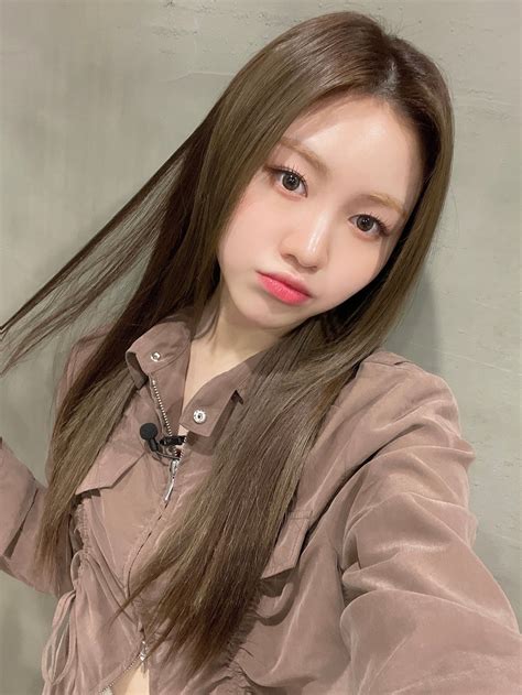Rocket Punch Community Post 켓치들 윷놀이 한마당 잘 보셨나요~😽 너무 재밌었어요ㅋㅋㅋㅋ 모두 새해