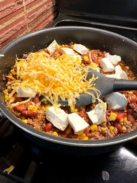 Colorful Easy Tex Mex Casserole With Biscuits Recipes