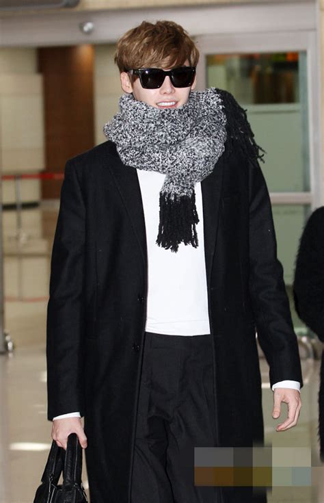 权志龙李敏镐金宇彬李钟硕郑容和 韩国男星围巾look盘点【组图】