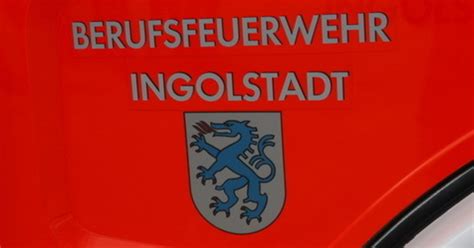 Gasaustritt Und Lagerhallen Brand