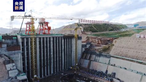 黄河流域在建最大水电站——青海玛尔挡水电站进水塔全部封顶国家混凝土成功