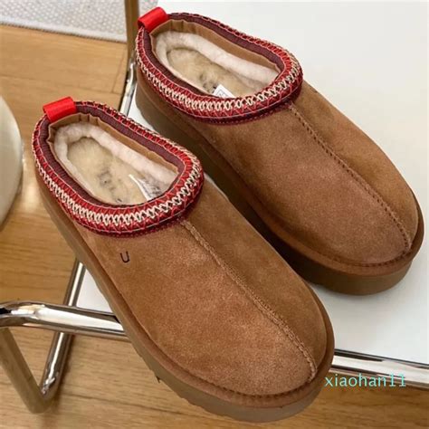 Womens Wool Slippers Cozy Suede Platform Booties Classic Slip On Style