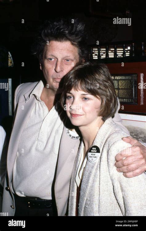 File Photo Cindy Williams Has Passed Away Cleveland Amory And