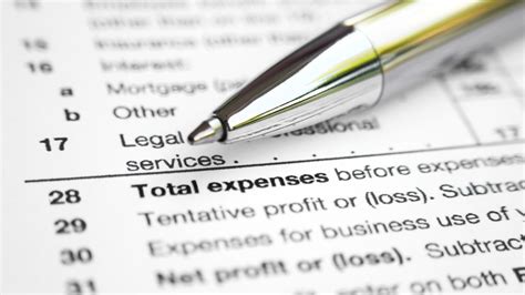 Poll Two Thirds Of Middle Class Americans Struggling Financially Under