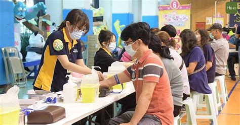 1分鐘看懂！新冠肺炎、流感、感冒症狀有何差異 Heho健康