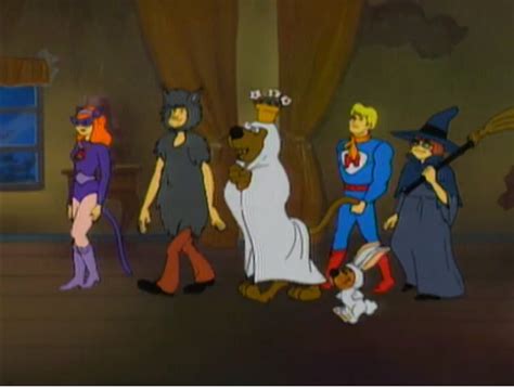 Holiday Film Reviews The New Scooby Doo Mysteries A Halloween Hassle