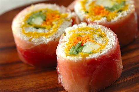 スモークサーモンロールサラダ レシピ・作り方 【e・レシピ】料理のプロが作る簡単レシピ
