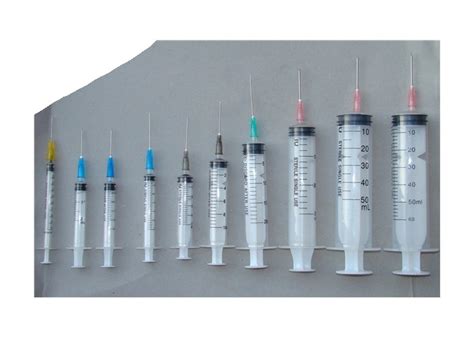Sterile Medical And Lab Supplies Disposable Syringe With Needle Cc