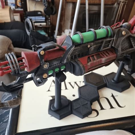 Warden Pen Holder Greencade