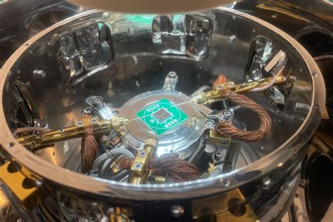 Proton Driven Approach Enables High Performance Memory Devices