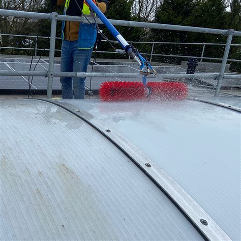 ROTAQLEEN Classic Solar Cleaning Rotating Brush Head Xline Systems