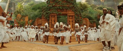 “pantera Negra Wakanda Forever” é Filme Burocrático Com Boas Cenas De
