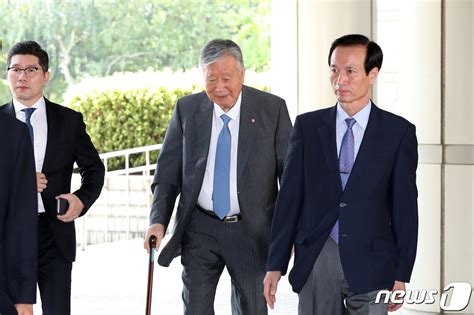 횡령 배임 이중근 부영회장 2심서 선입견 없이 판단해 달라
