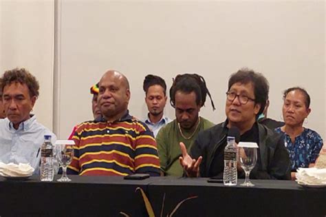 Erwin Gutawa Gandeng 50 Musisi Dan Seniman Lokal Sajikan Konser
