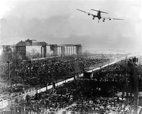 Luftbrücke 19481949 Das Ende Der Berlin Blockade Der Spiegel