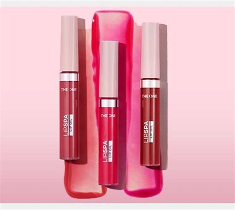 Hydrating Lip Oil For Nourished And Moisturized Lips
