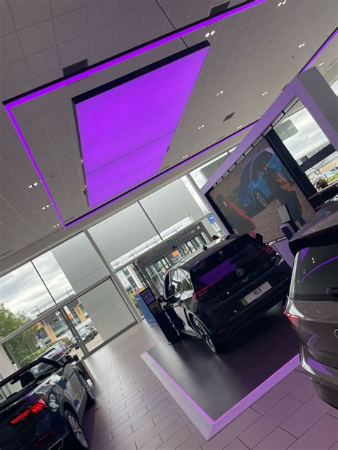 Look How Great The New Showrooms Are Looking Georgia Lunn Thomas