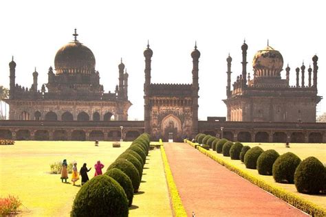 Ibrahim Roza India Architecture Ancient Architecture Asian Architecture