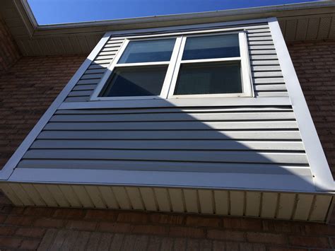 Insulation Vented Soffit Under Bay Window Home Improvement Stack