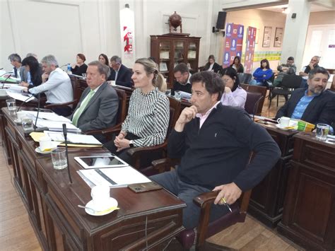 Con El Voto Dividido Del Frente De Todosse Aprobó El Aumento De Tasas