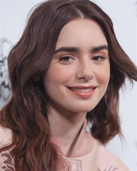 This Beauty 😍 Lilycollins Lily Jane Collins Pictures Of Lily Lily