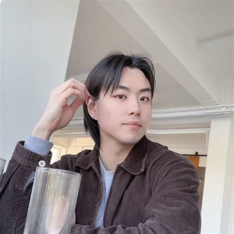 Lee Wu Picture 이우 Hancinema