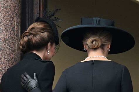 Royal Fainting At Remembrance How Duchess Sophie Stepped In To Help