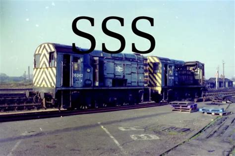 Uk Railways 35mm Colour Negatives 08242 08386 Cut Vic Berrys Lincoln