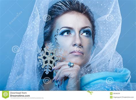Snow Queen And Snowflake Stock Image Image Of Fantasy 38596239