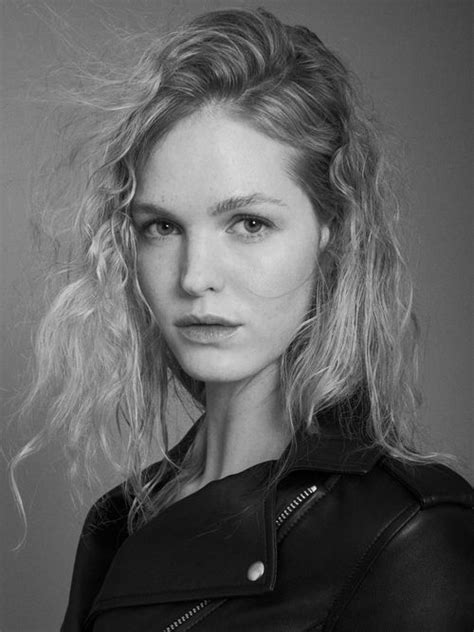 Erin Heatherton Model Profile Photos And Latest News