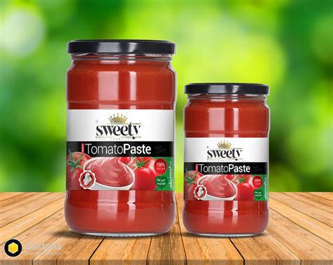 Tomoto Paste Label Packaging Design