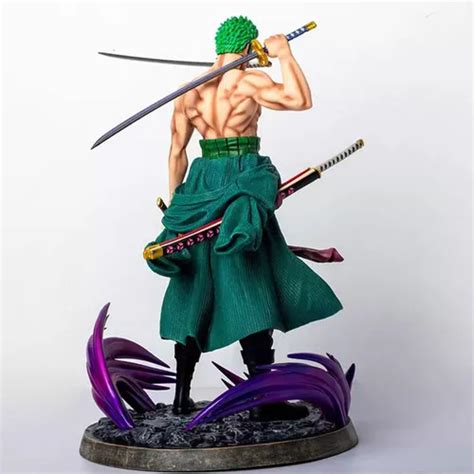 Roronoa Zoro Três Espadas One Piece Action Figure à venda em Uberlândia Minas Gerais por apenas
