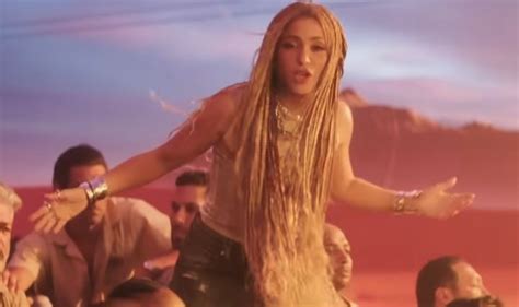 Shakira Goes Western In The New El Jefe Music Video 12thblog