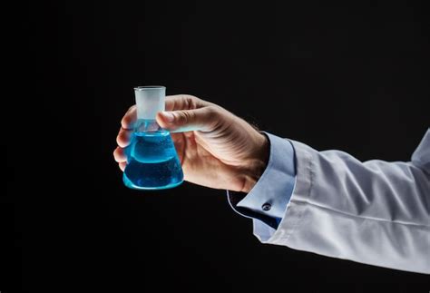 Premium Photo Science Chemistry Research And People Concept Close