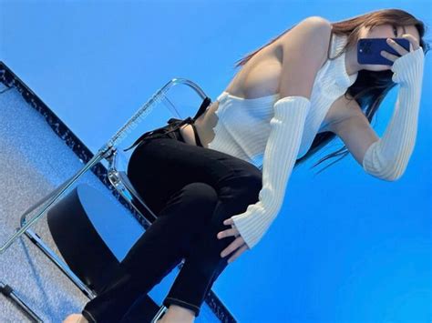 Pinterest 포즈 포즈 참조 사진