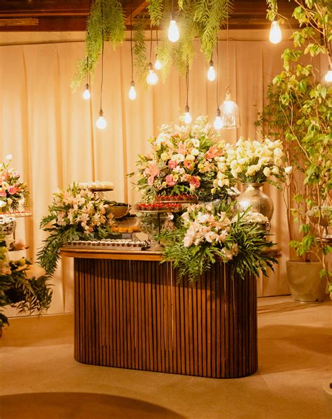 216400 Fotos Y Imágenes De Ramos De Flores Gratis · Banco De Fotos Gratis