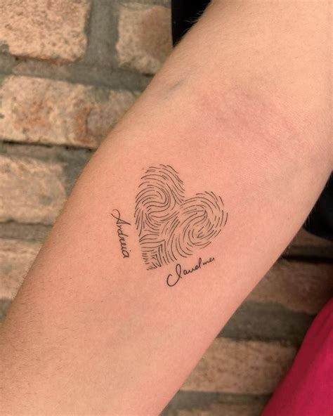 Tatuagens In Fingerprint Tattoos Hand And Finger Tattoos