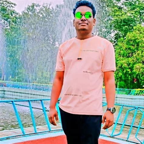 Jitendra Jitendra14322 • Threads Say More