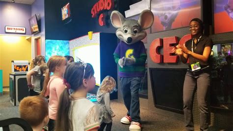 Chuck E Cheese Birthday Party 2 Youtube