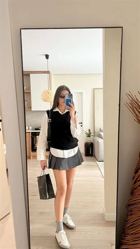 26 Mini Skirt Outfit Ideas That Redefine Effortless Style Memorycreator