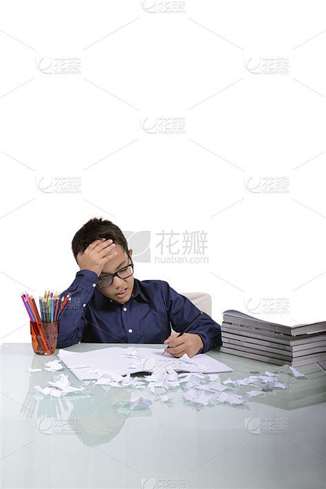 在家里是做家庭作业的时候了。