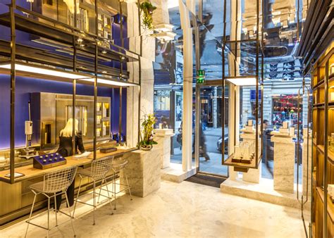 Suspended Tables Display Bespoke Fragrances At Ex Nihilo