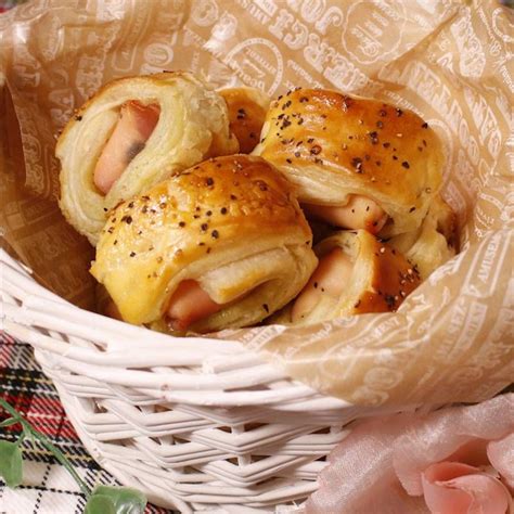 生ハムクリームチーズのサクサク一口パイ 作り方・レシピ クラシル レシピ レシピ 料理 レシピ 食べ物のアイデア