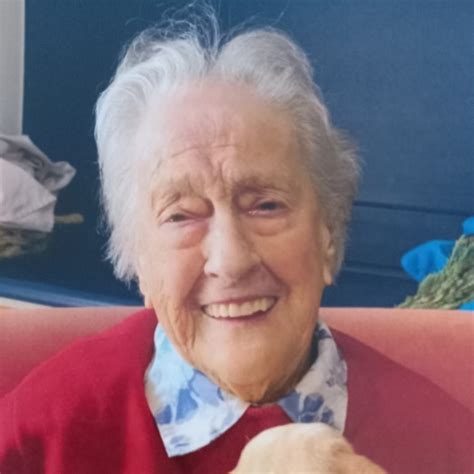 Lorna Hillas Lifelived