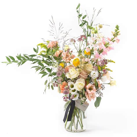 Flowers Subscription Ts Uk Monthly Delivery Of Flowers Uk